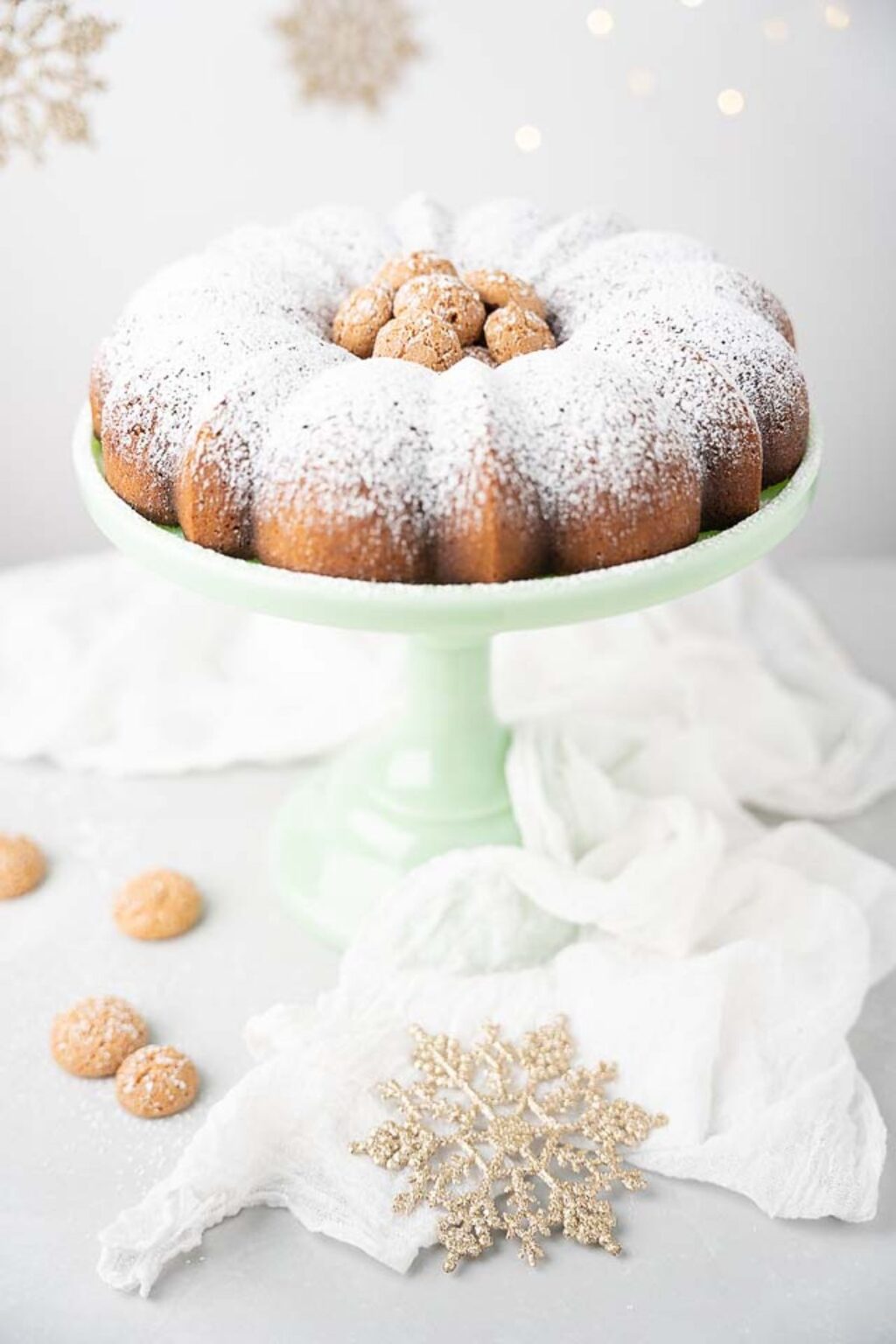 Italian Amaretti Budino Cake - xoxoBella