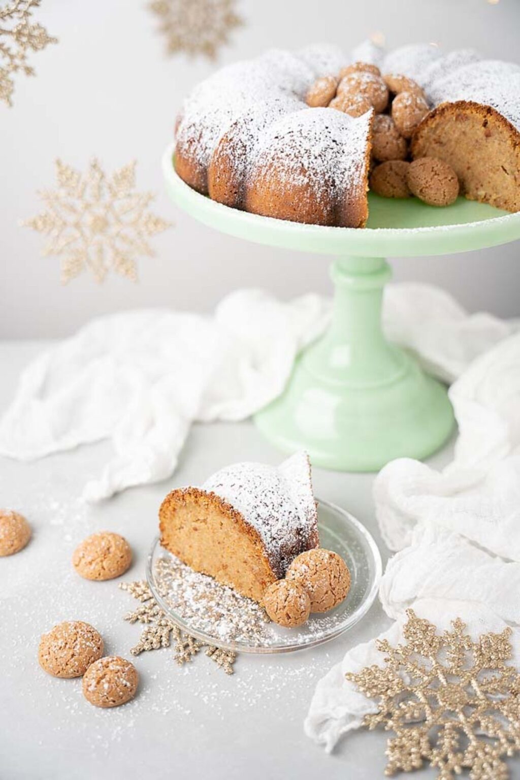 Italian Amaretti Budino Cake - xoxoBella
