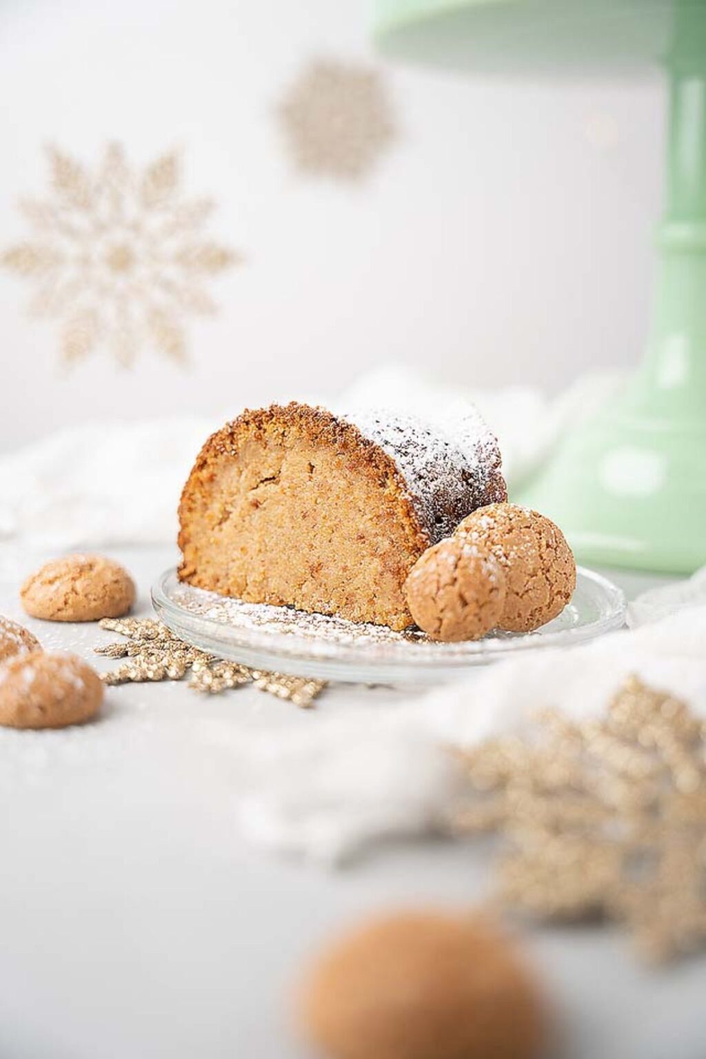 Italian Amaretti Budino Cake - xoxoBella