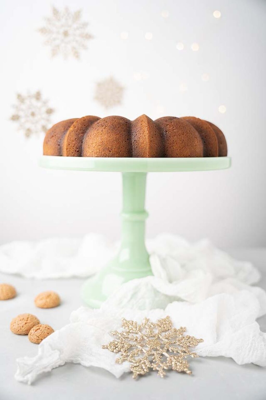 Italian Amaretti Budino Cake - xoxoBella