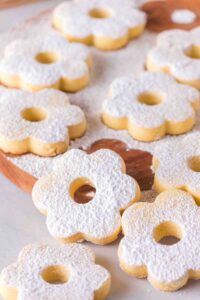 Italian Canestrelli Cookies - xoxoBella