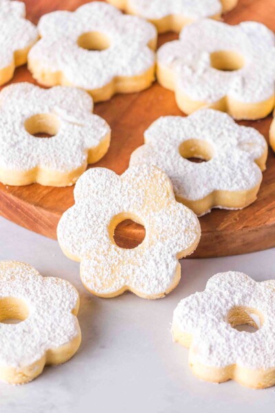 Italian Canestrelli Cookies - xoxoBella
