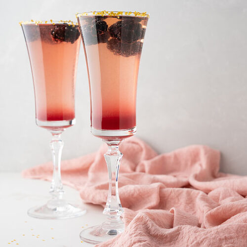 Lemon Berry Prosecco Cocktail - xoxoBella