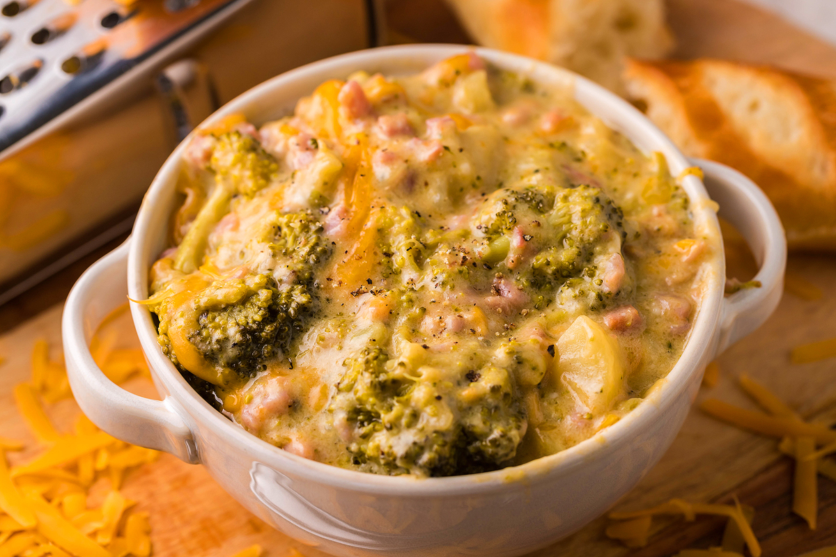 Slow Cooker Chunky Ham, Potato, Cheese and Broccoli Soup - xoxoBella