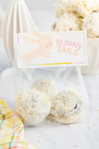 Easter Carrot Cake Balls - xoxoBella