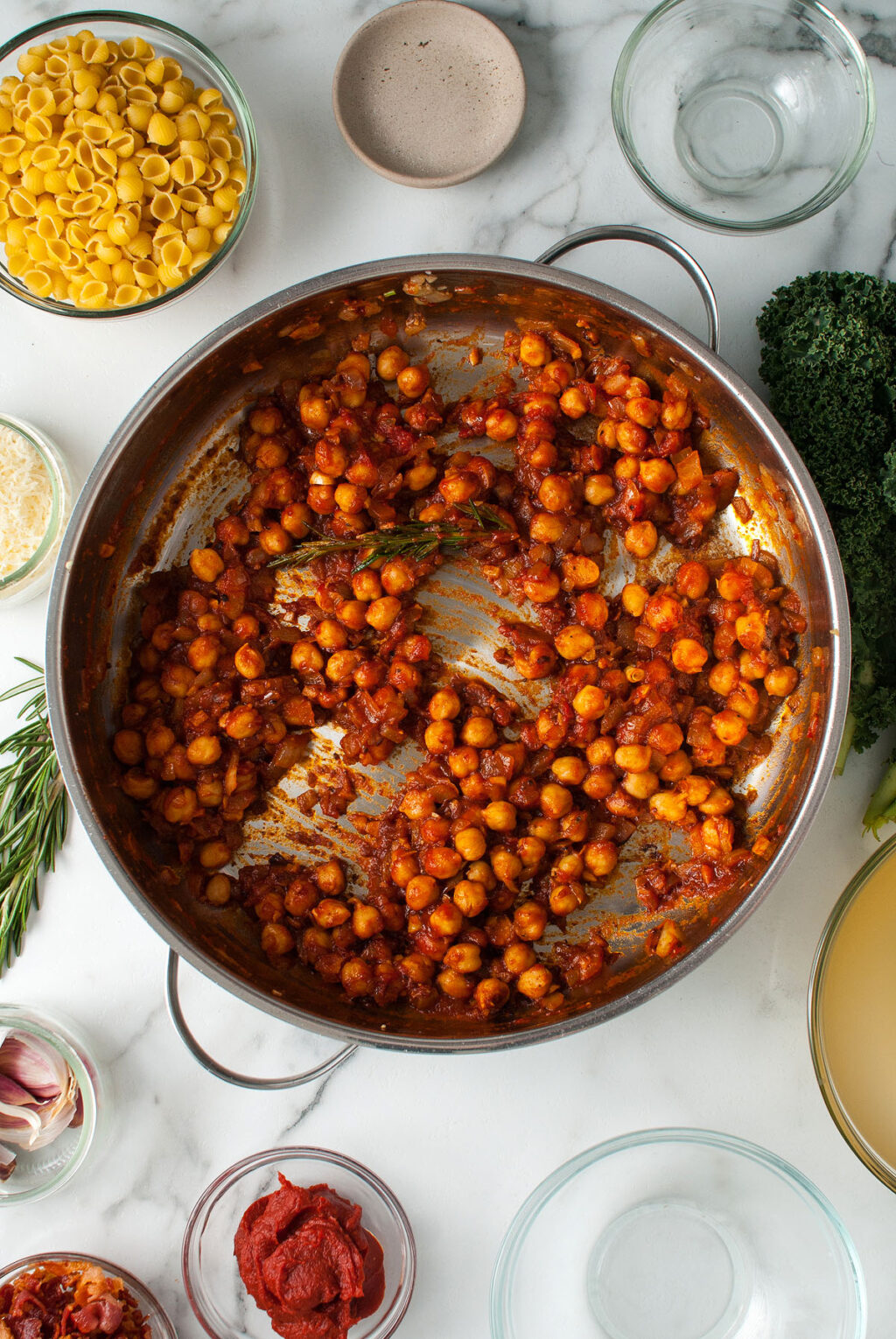 Pasta e Ceci - Pasta and Chickpea Stew - xoxoBella