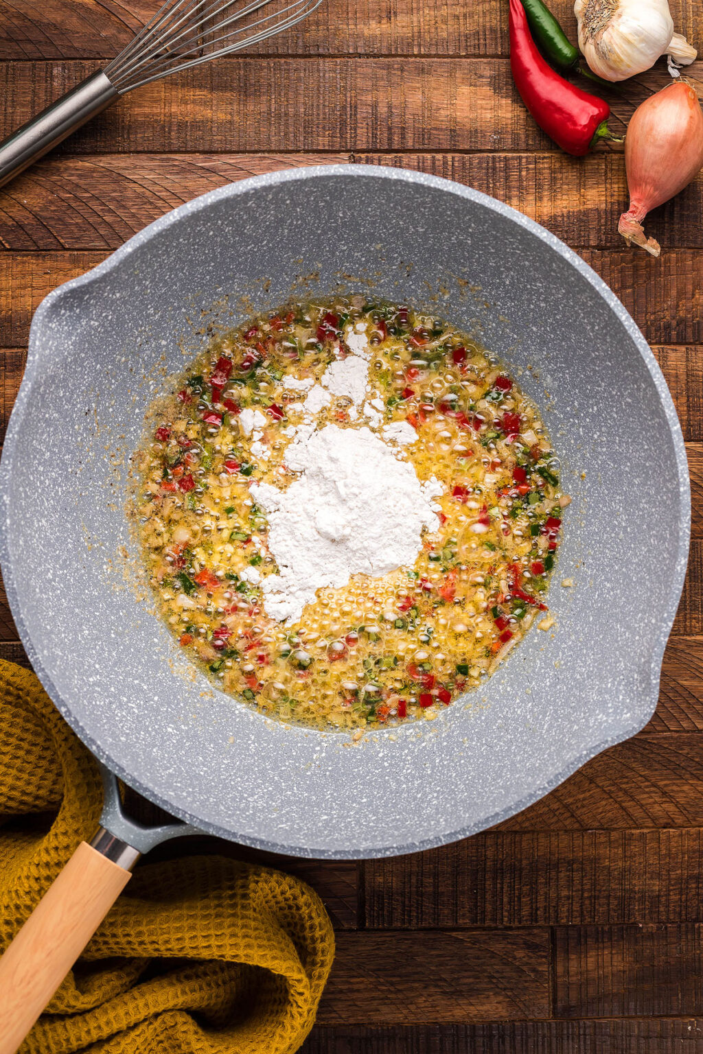 Smoked Gouda Mac and Cheese - xoxoBella