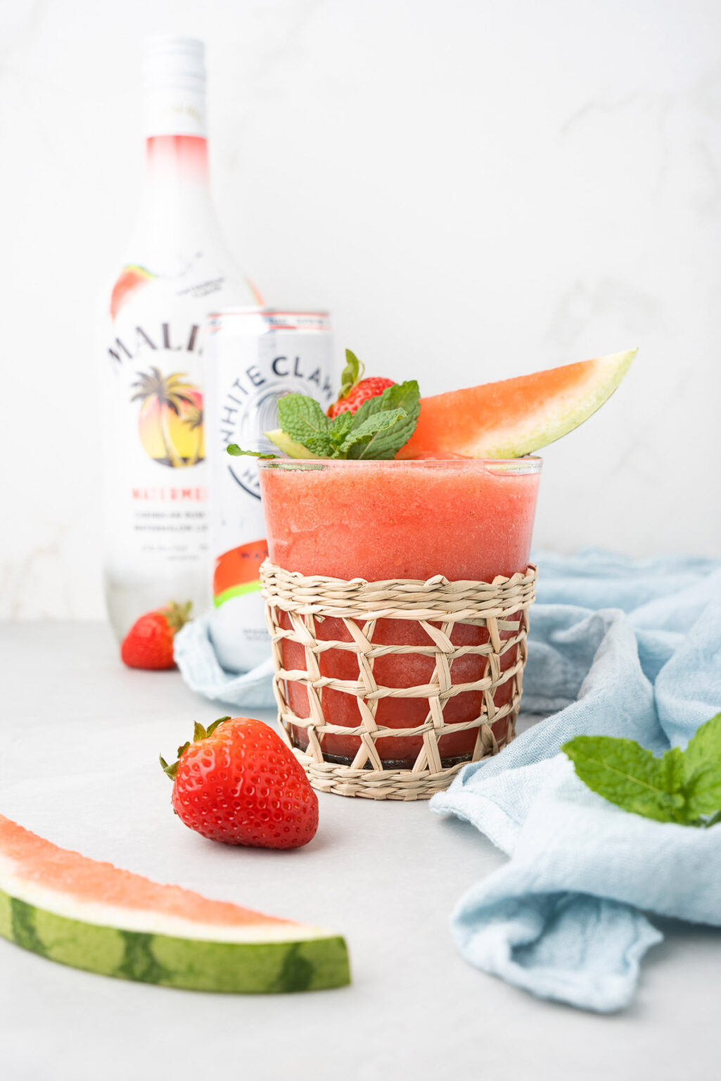 White Claw Slushie - xoxoBella