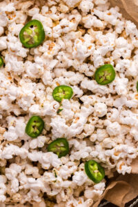 Homemade Seasoned Jalapeño Popcorn - xoxoBella