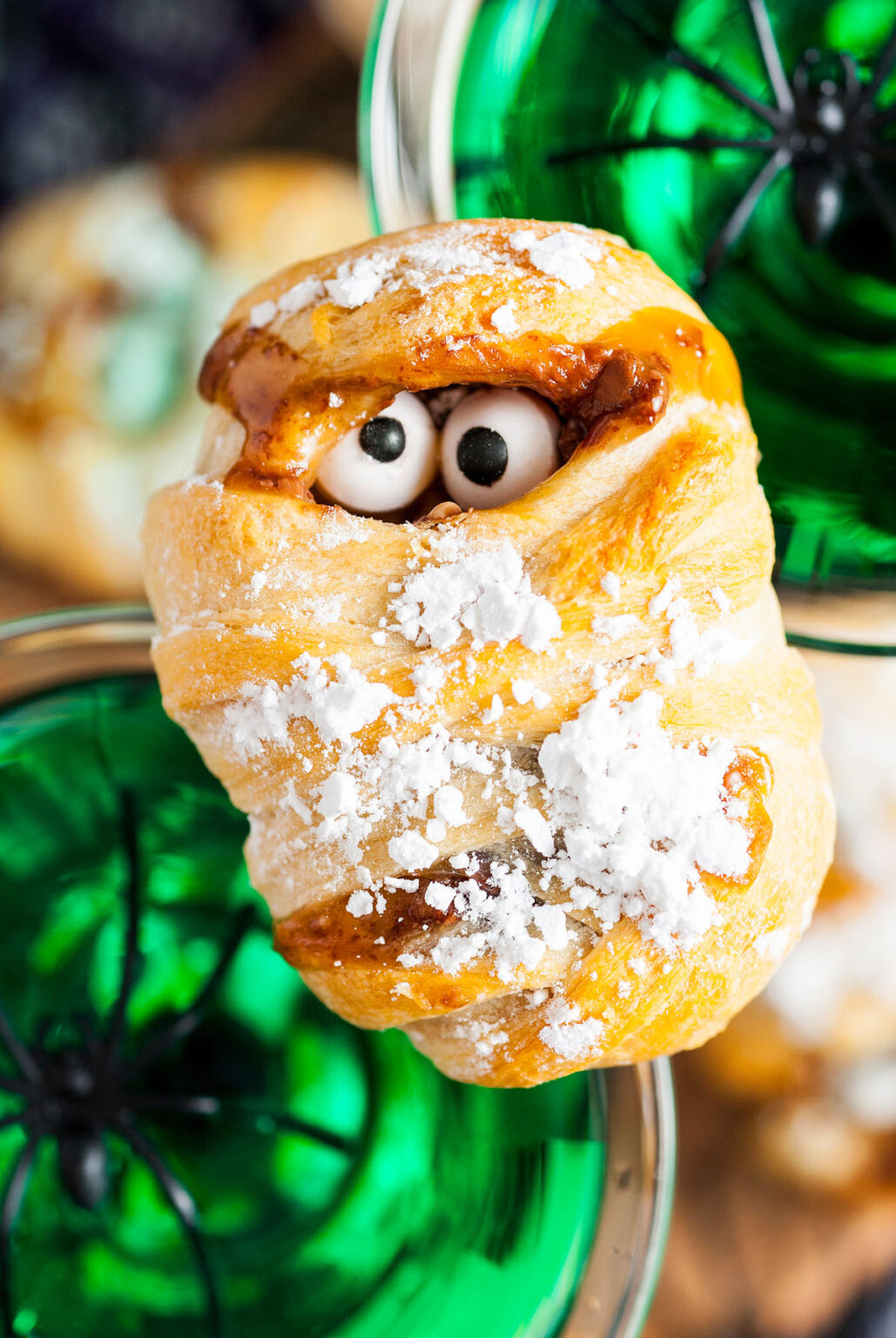 Halloween Snickers Mummy Treats - xoxoBella
