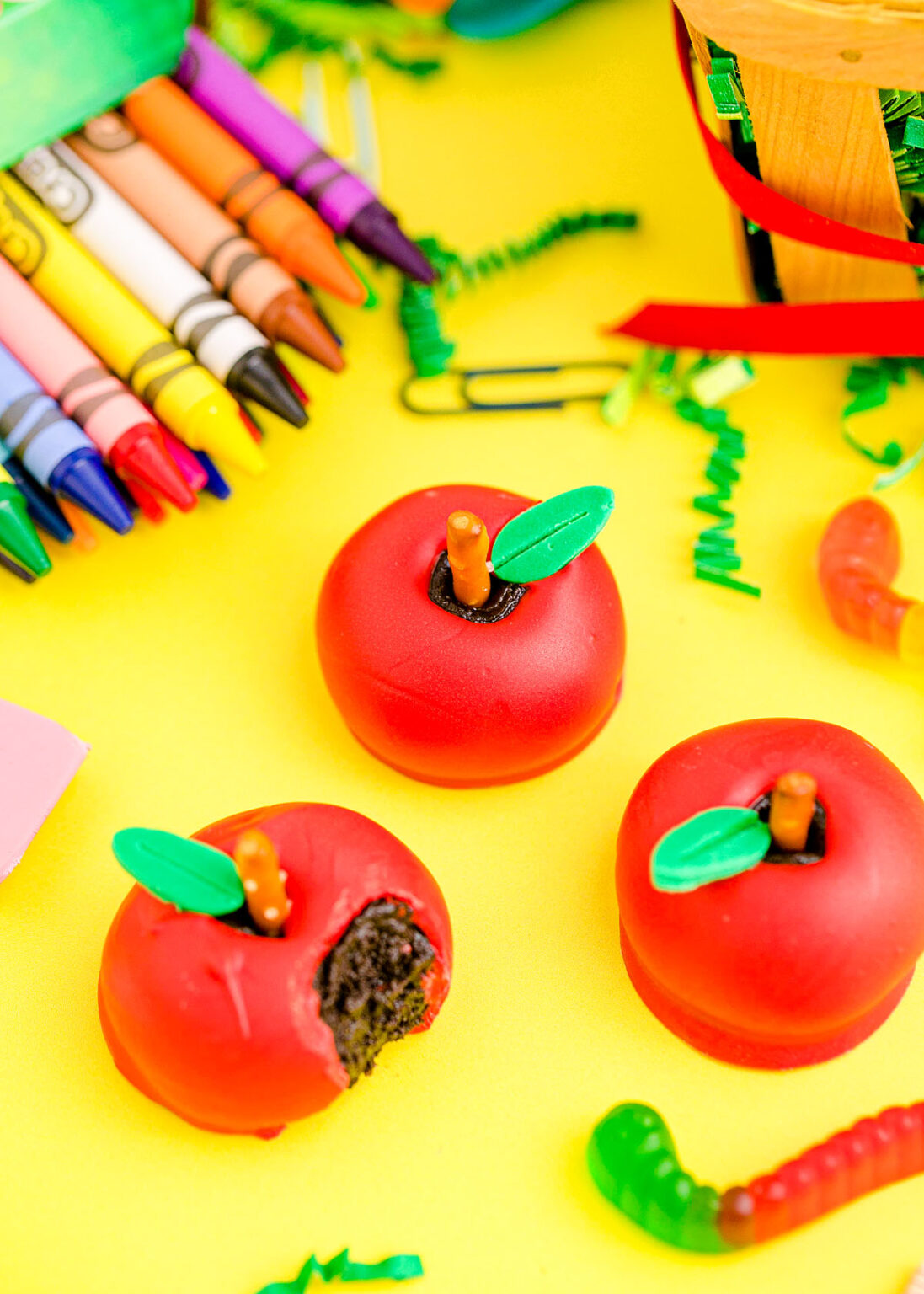 Oreo Apple Balls - xoxoBella