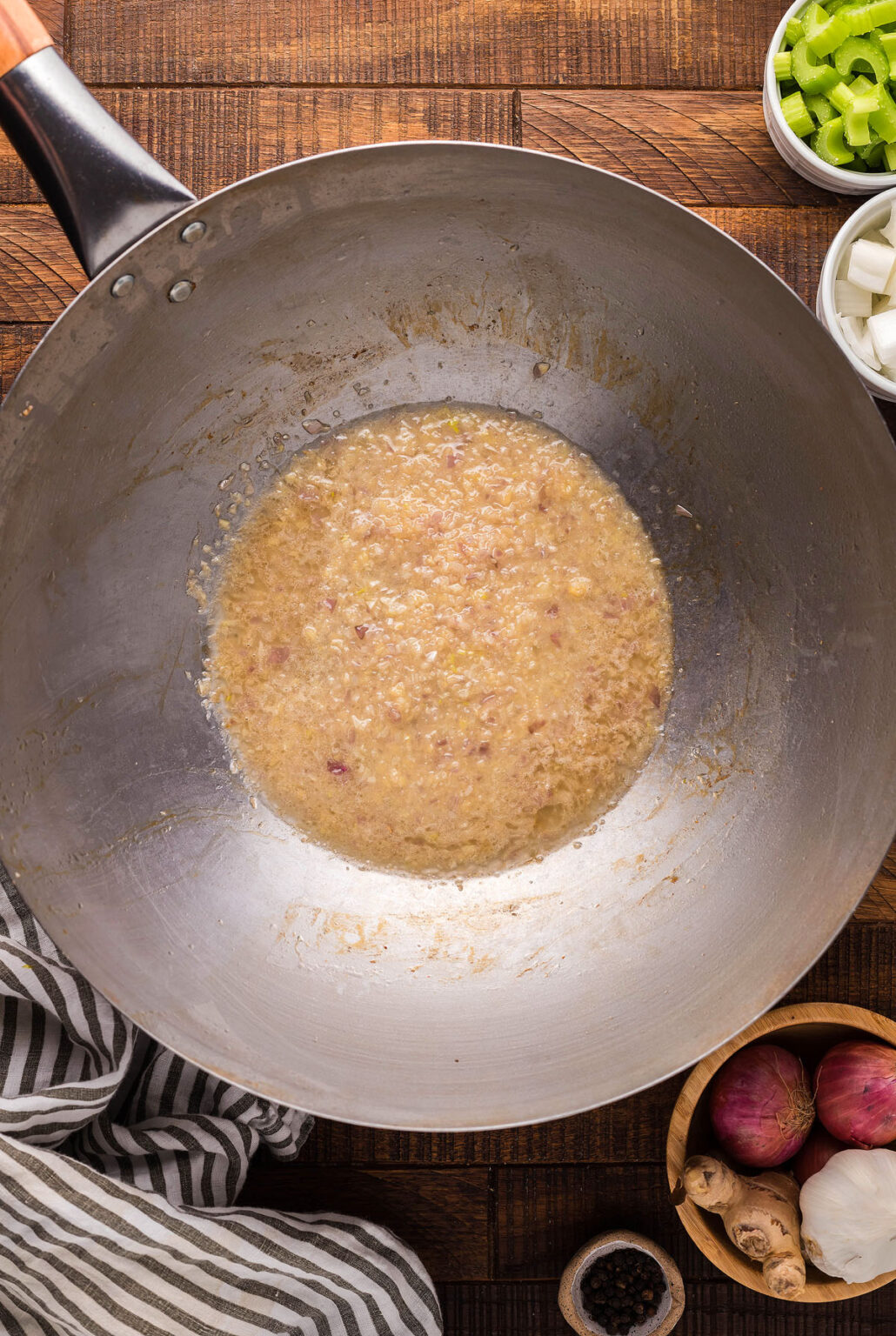 Black Pepper Chicken - Copycat Panda Express Recipe - xoxoBella