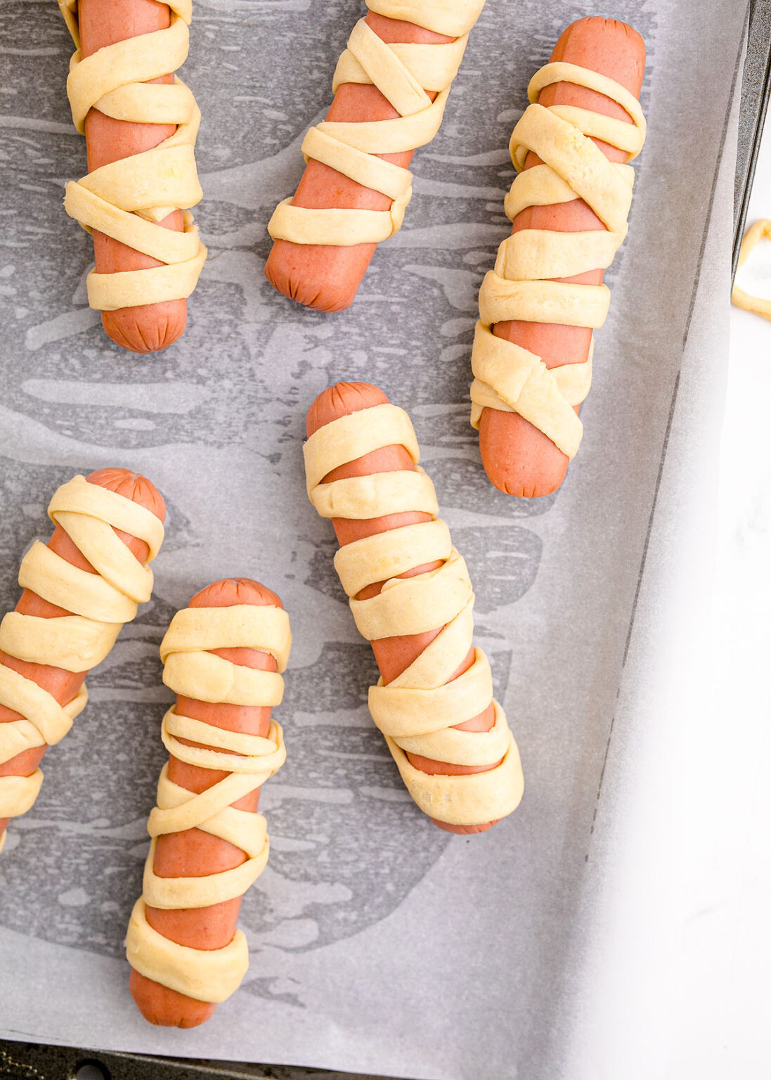 Mummy Halloween Hot Dogs - xoxoBella