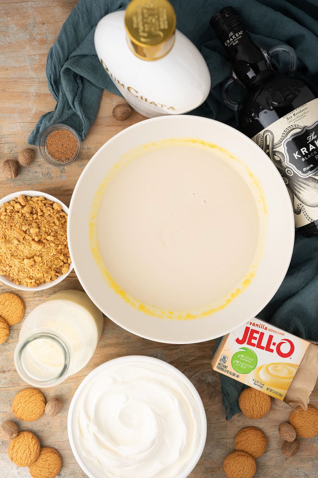 Ginger Snap Eggnog Pudding Shots - xoxoBella
