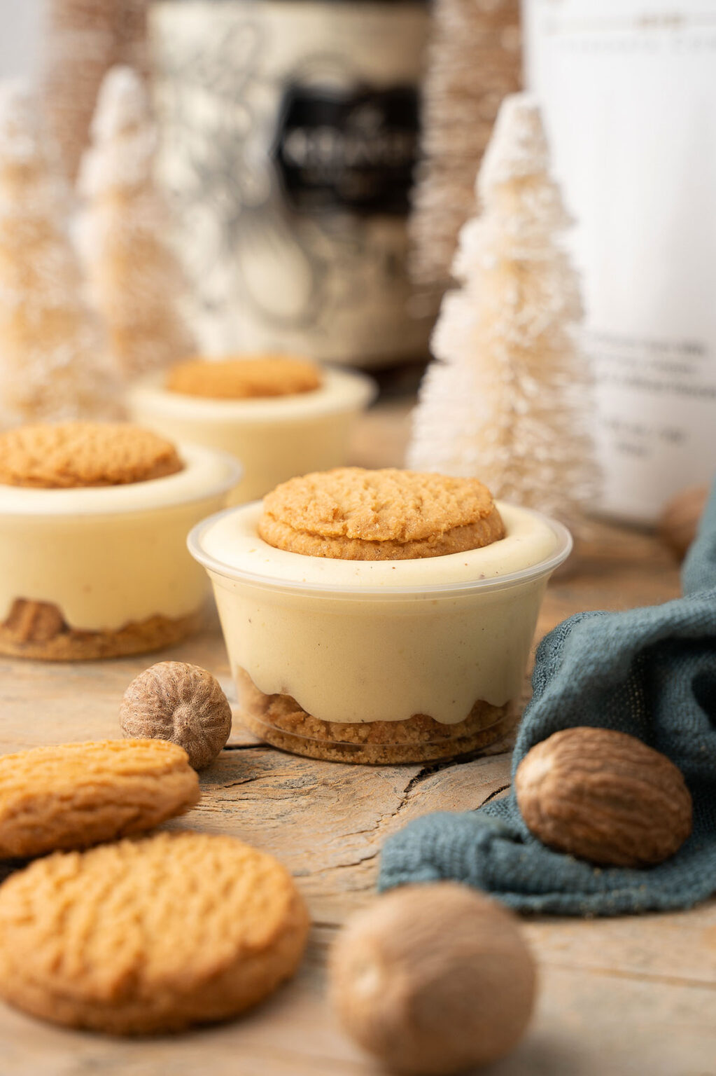 Ginger Snap Eggnog Pudding Shots - xoxoBella