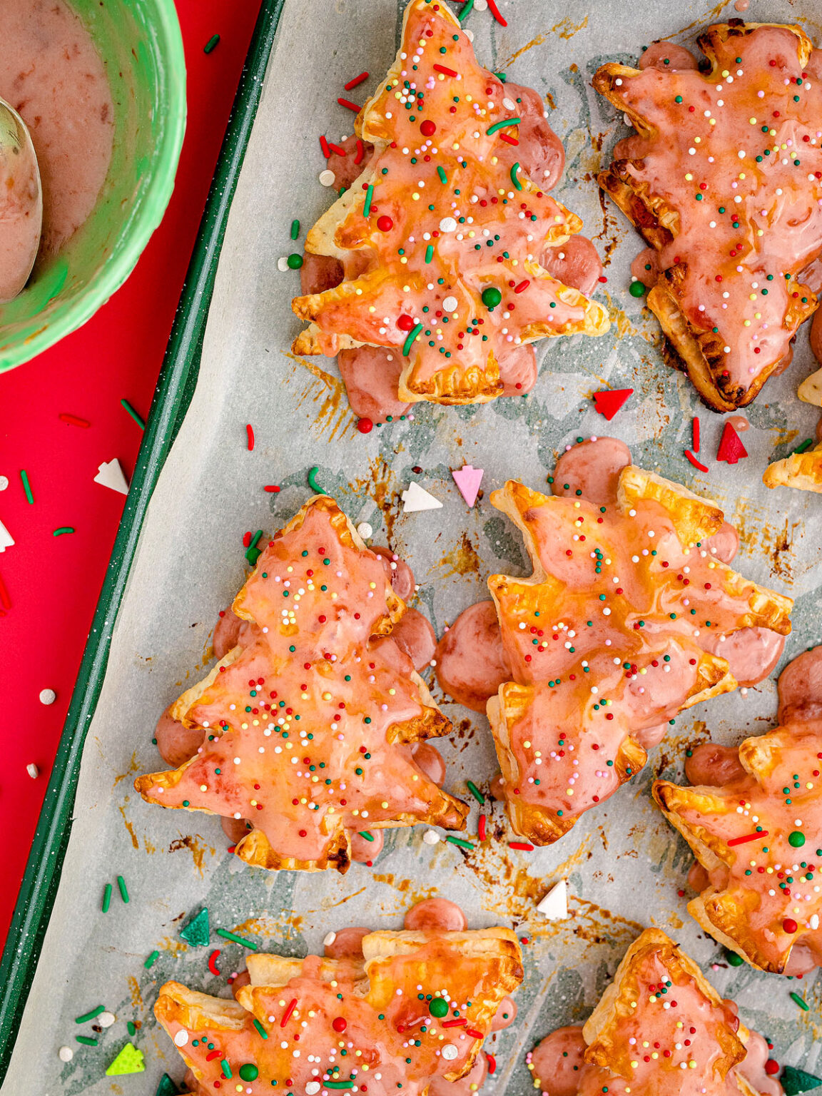 Christmas Tree Pop Tarts - xoxoBella