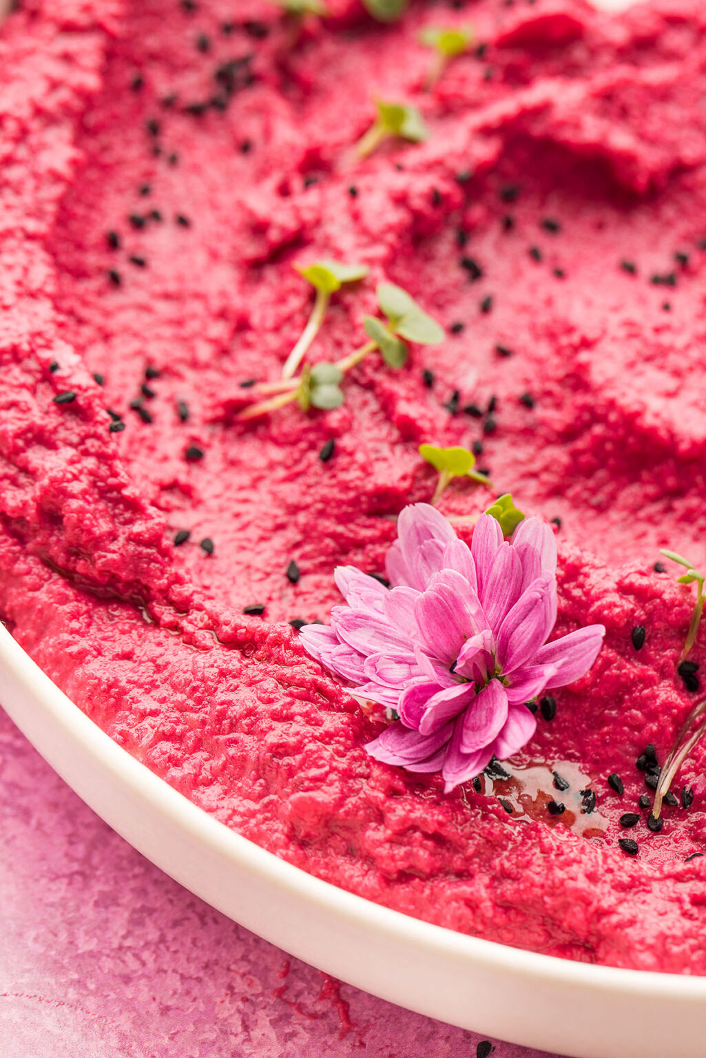 Pink Beetroot Hummus - xoxoBella