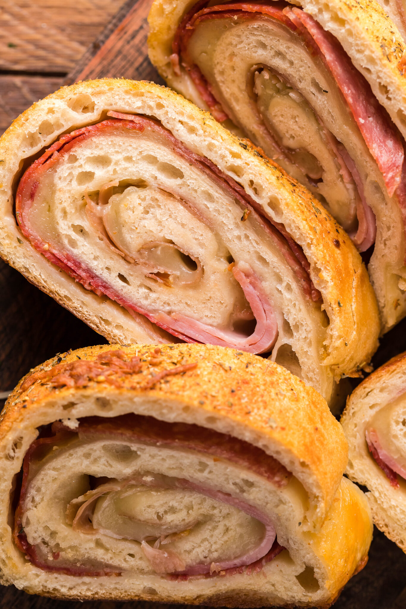 Easy Italian Stromboli Recipe - xoxoBella