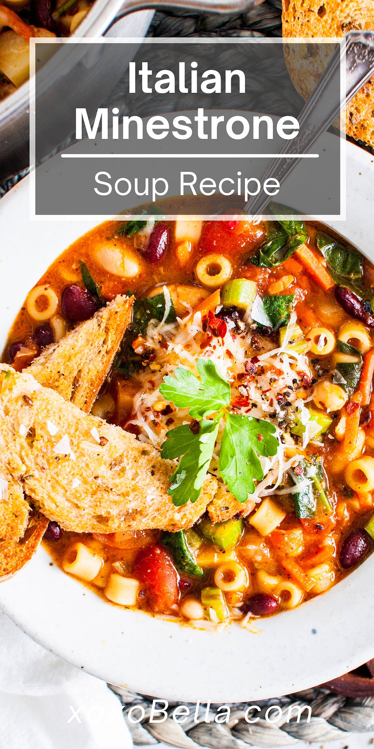 Italian Minestrone Soup - xoxoBella