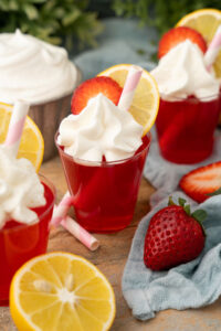 Strawberry Lemonade Jello Shots - xoxoBella