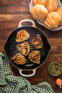 Italian Chicken Pesto Sandwich - xoxoBella