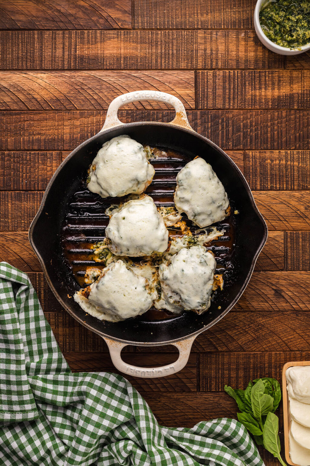 Italian Chicken Pesto Sandwich - xoxoBella