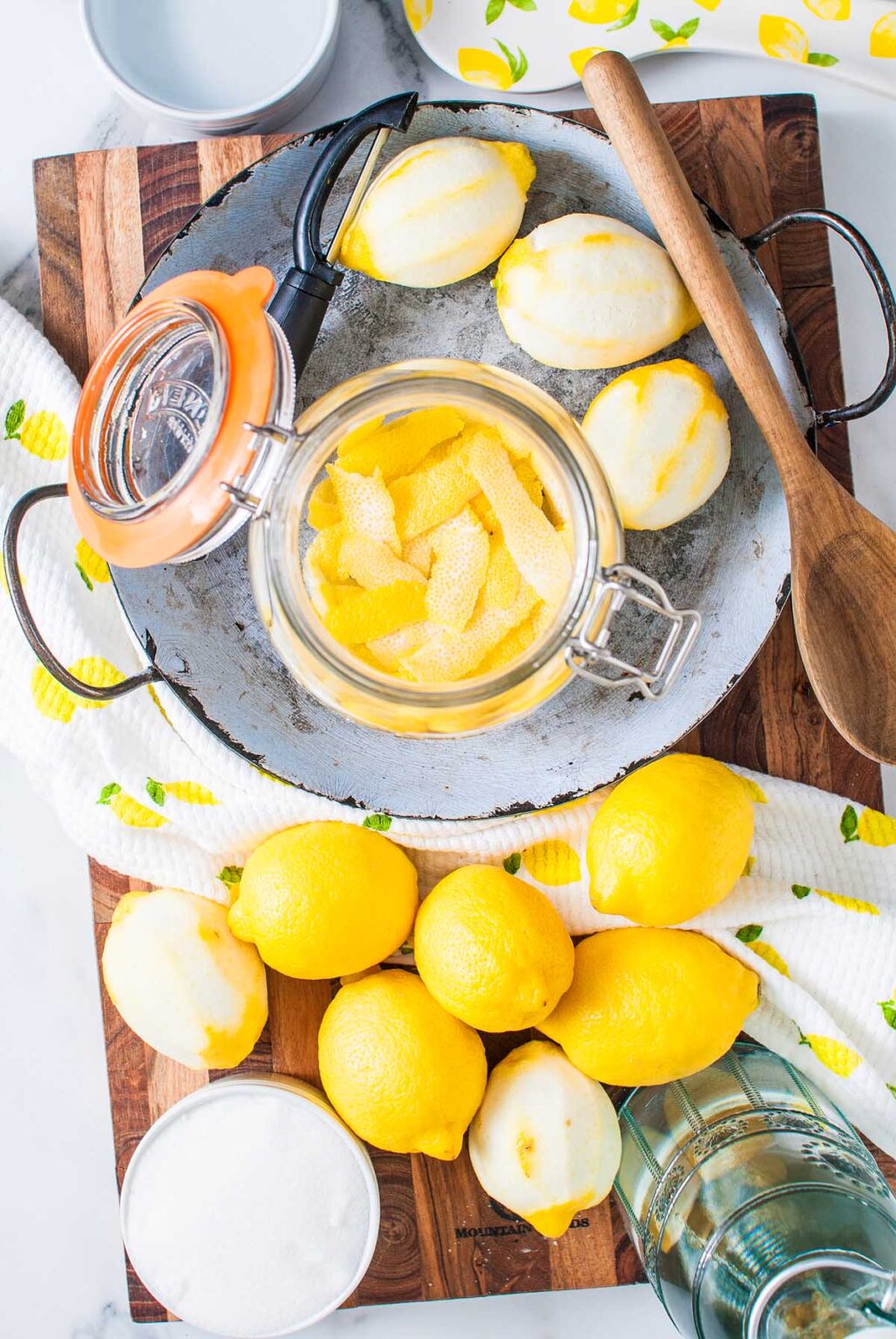 Italian Limoncello Recipe - xoxoBella