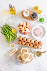 Sheet Pan Eggs Benedict - xoxoBella