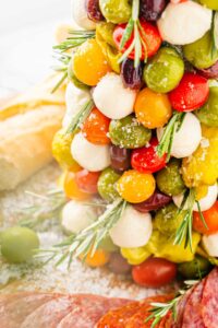 Antipasto Christmas Tree - xoxoBella