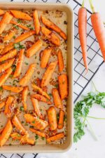 Garlic Parmesan Roasted Carrots - xoxoBella