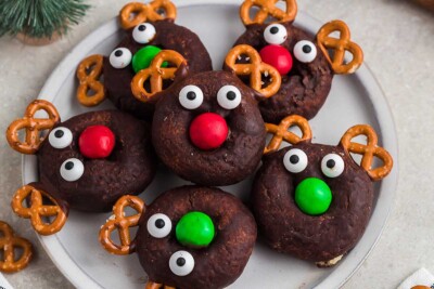 Rudolph the Reindeer Donuts - xoxoBella