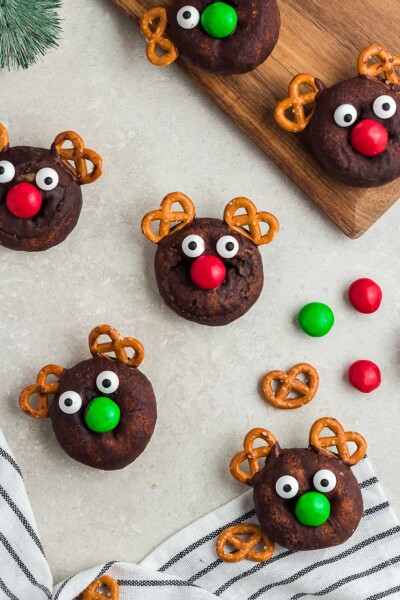 Rudolph the Reindeer Donuts - xoxoBella