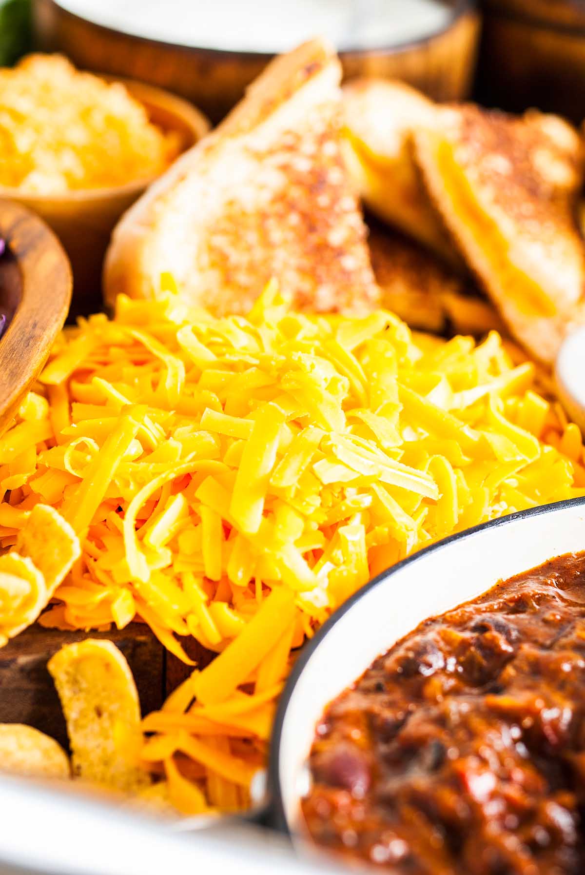 The 47+ Best Toppings for Chili - xoxoBella