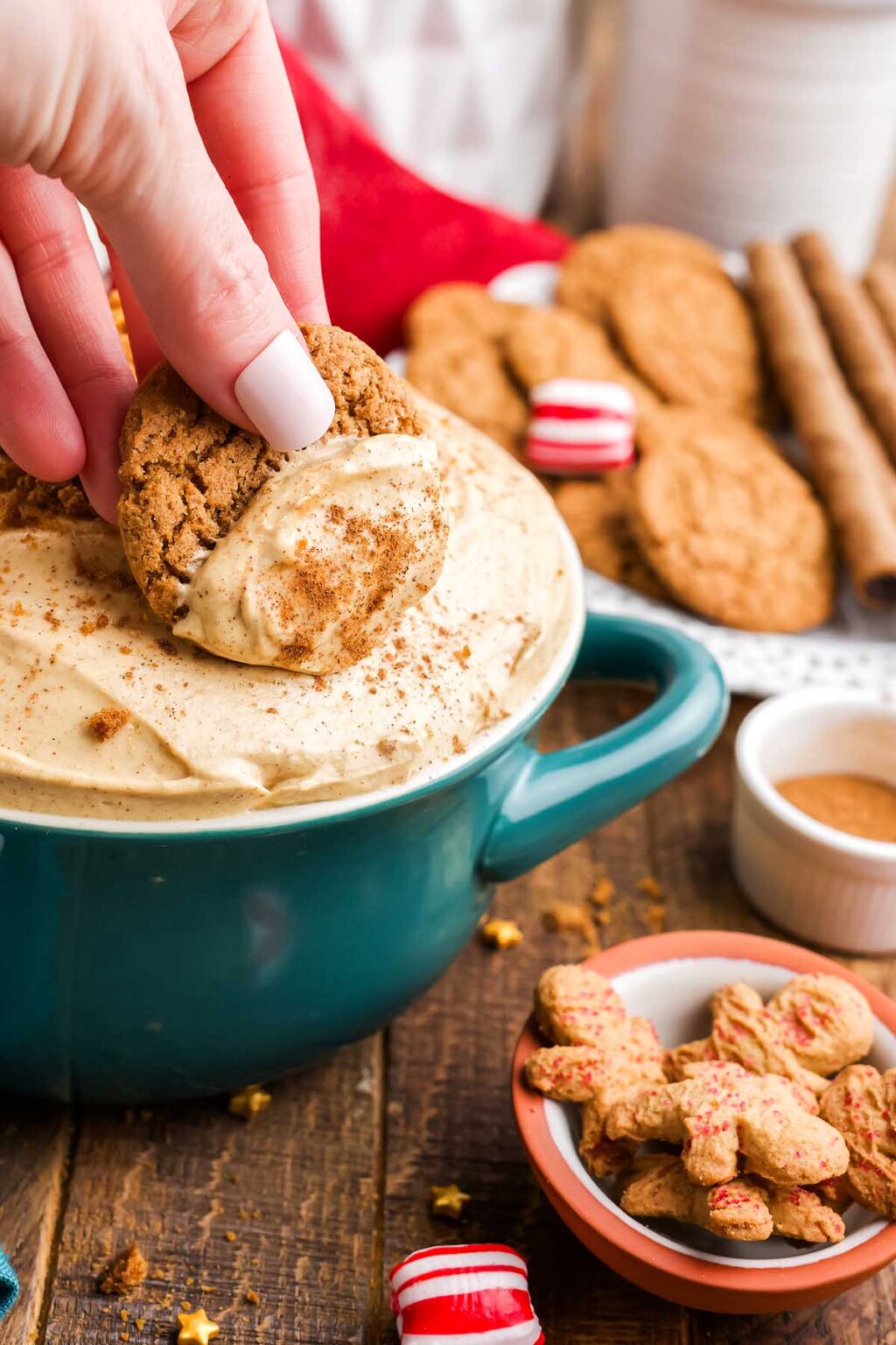 Gingerbread Cheesecake Dip - xoxoBella