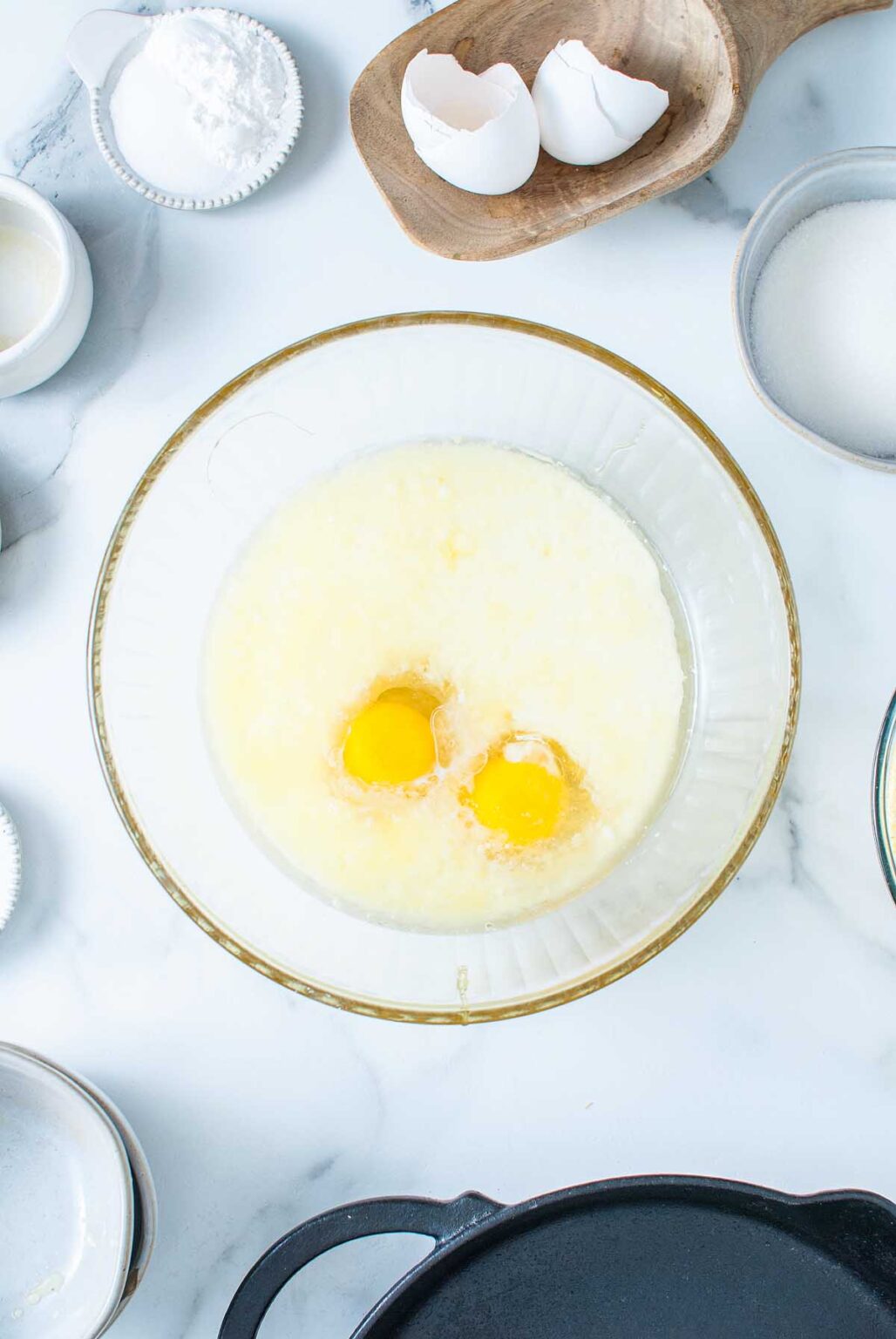 Sweet Skillet Cornbread - xoxoBella