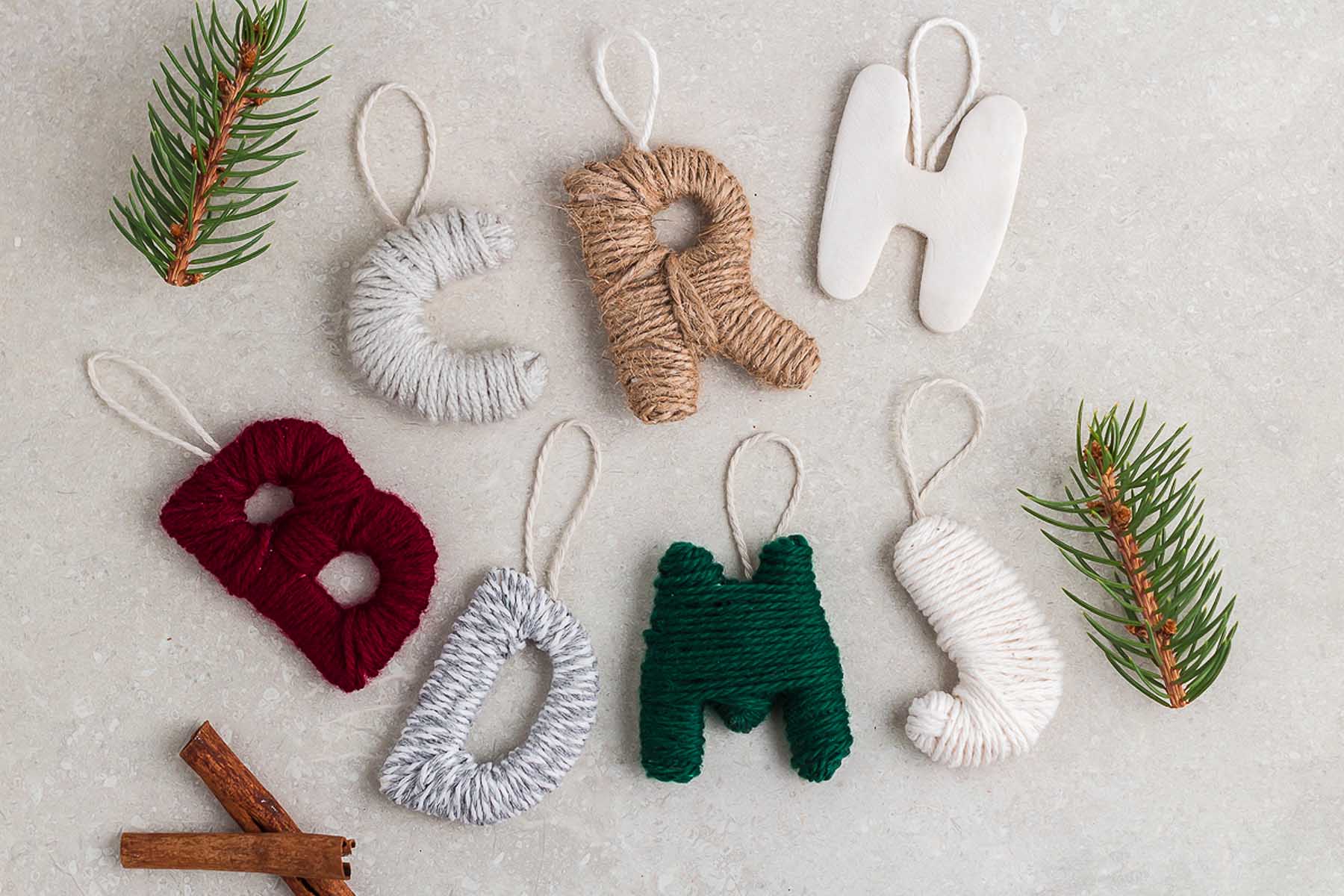 DIY Yarn Wrapped Letter Ornament and Gift Tags - xoxoBella