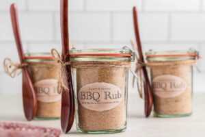 DIY BBQ Rub Recipe - Homemade Gift - xoxoBella