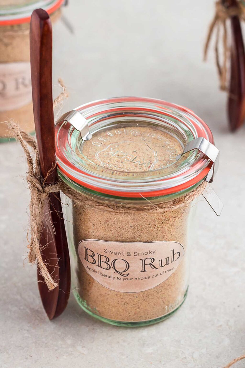 DIY BBQ Rub Recipe - Homemade Gift - xoxoBella