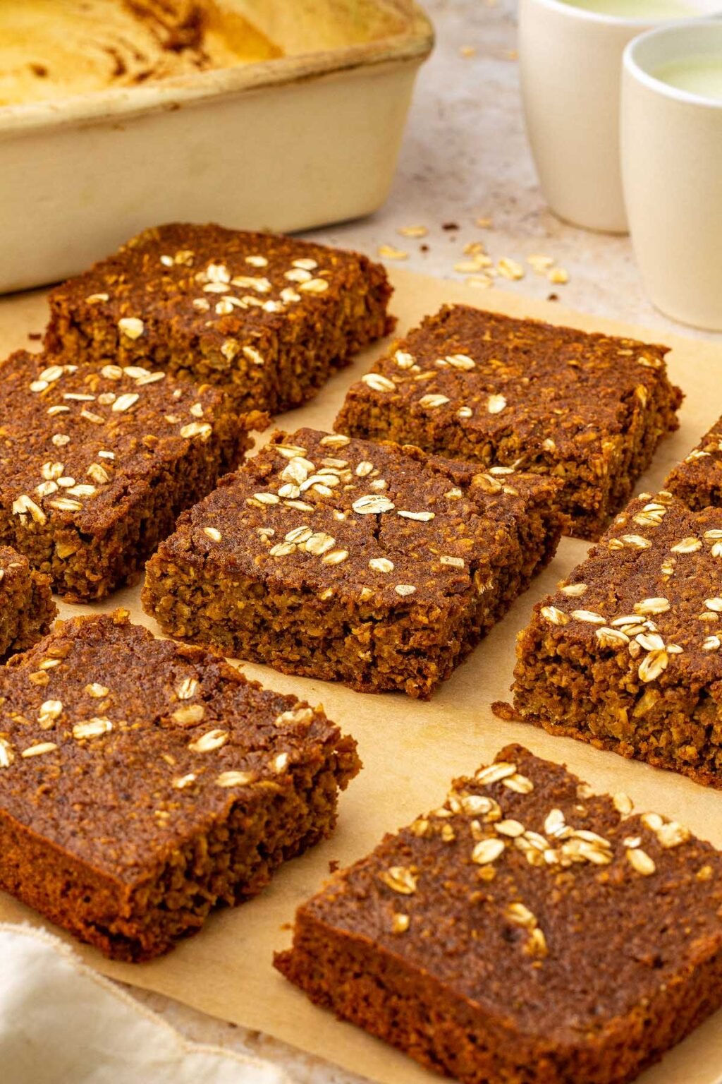 Gingerbread Baked Oatmeal Bars - xoxoBella