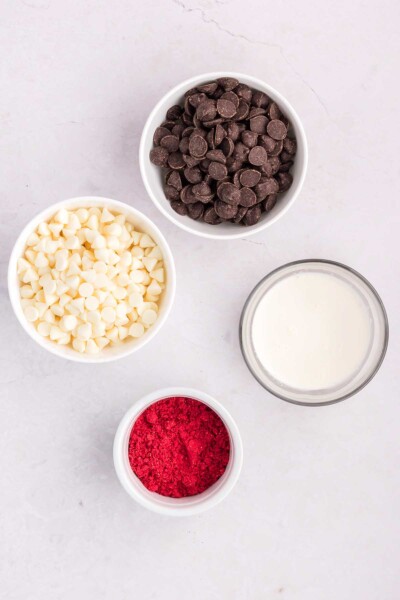 Raspberry Truffles Recipe - xoxoBella