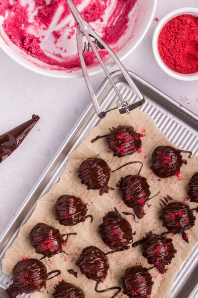 Raspberry Truffles Recipe - xoxoBella