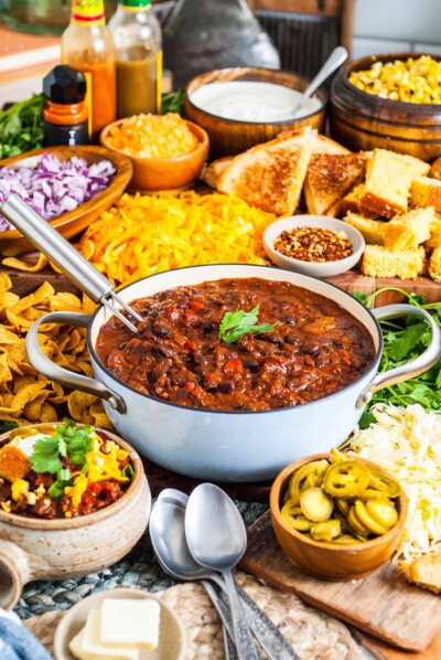The 47+ Best Toppings for Chili - xoxoBella