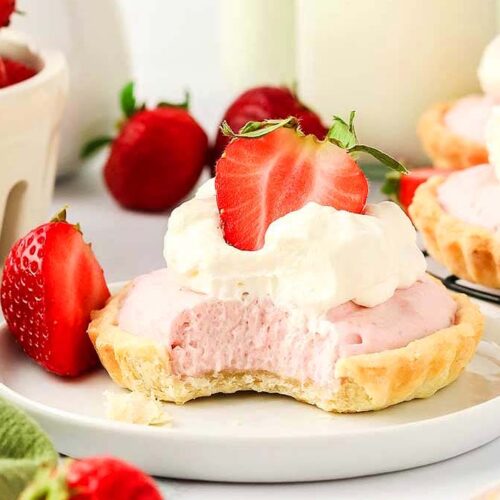 Strawberry Mousse Tartlets - xoxoBella