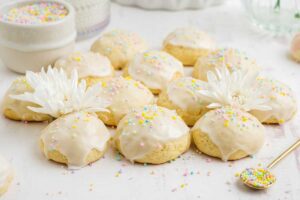 Italian Easter Cookies - xoxoBella