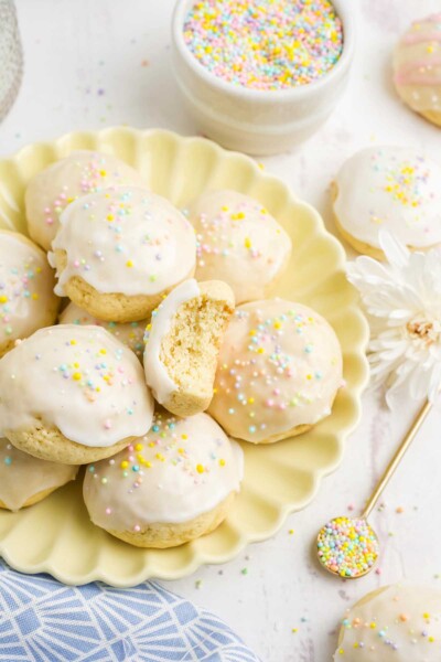 Italian Easter Cookies - xoxoBella
