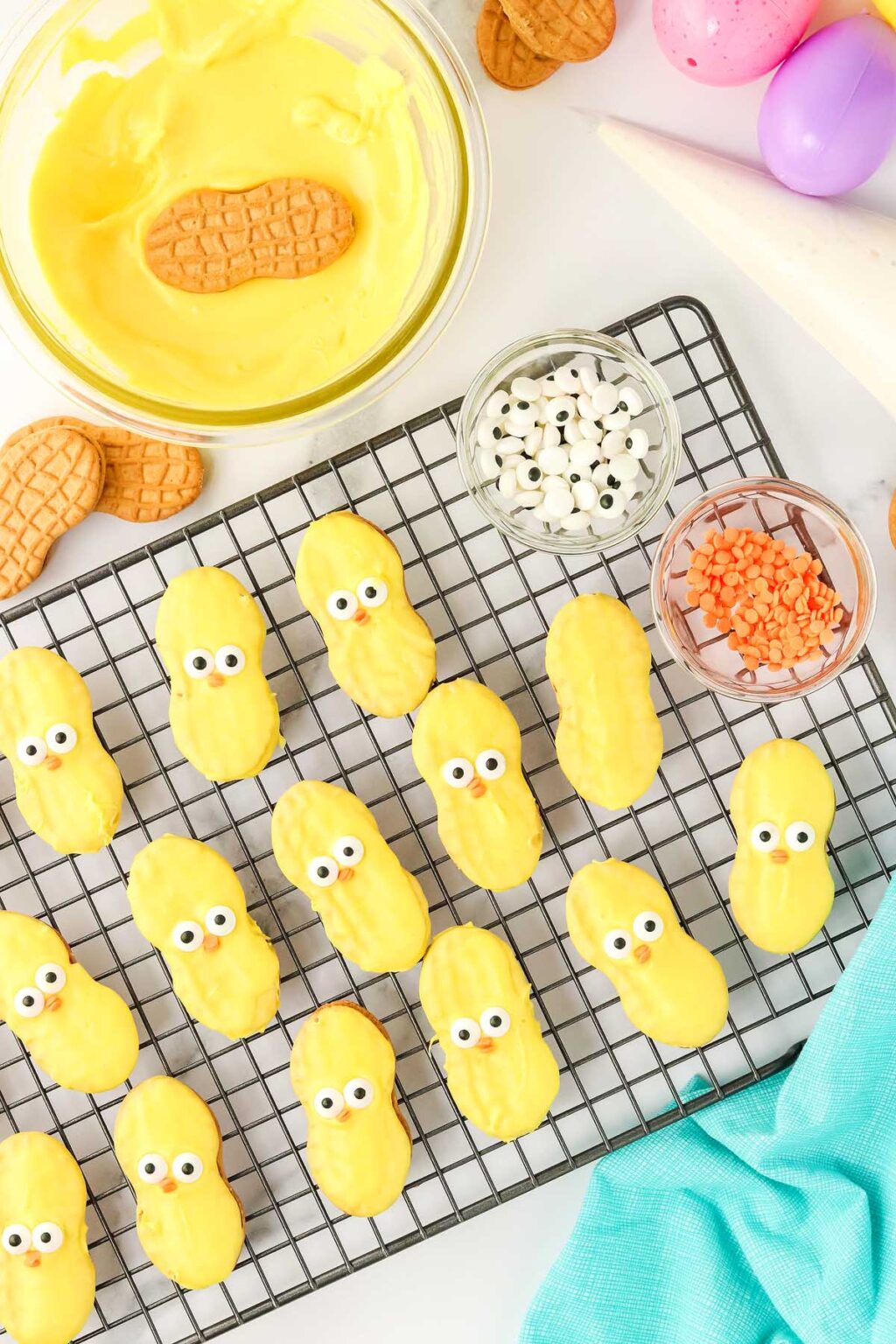 Nutter Butter Hatching Chick Cookies - xoxoBella