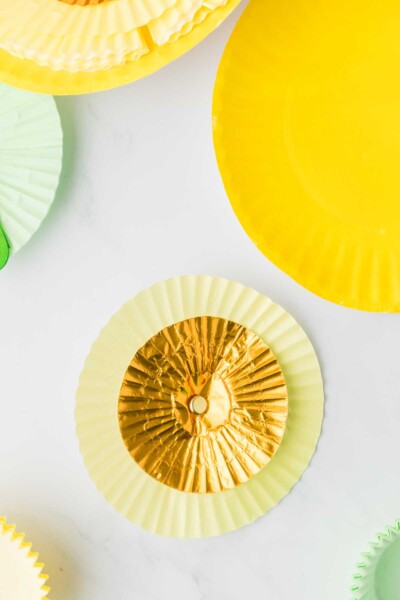 Cute Paper Plate Flower Craft - xoxoBella
