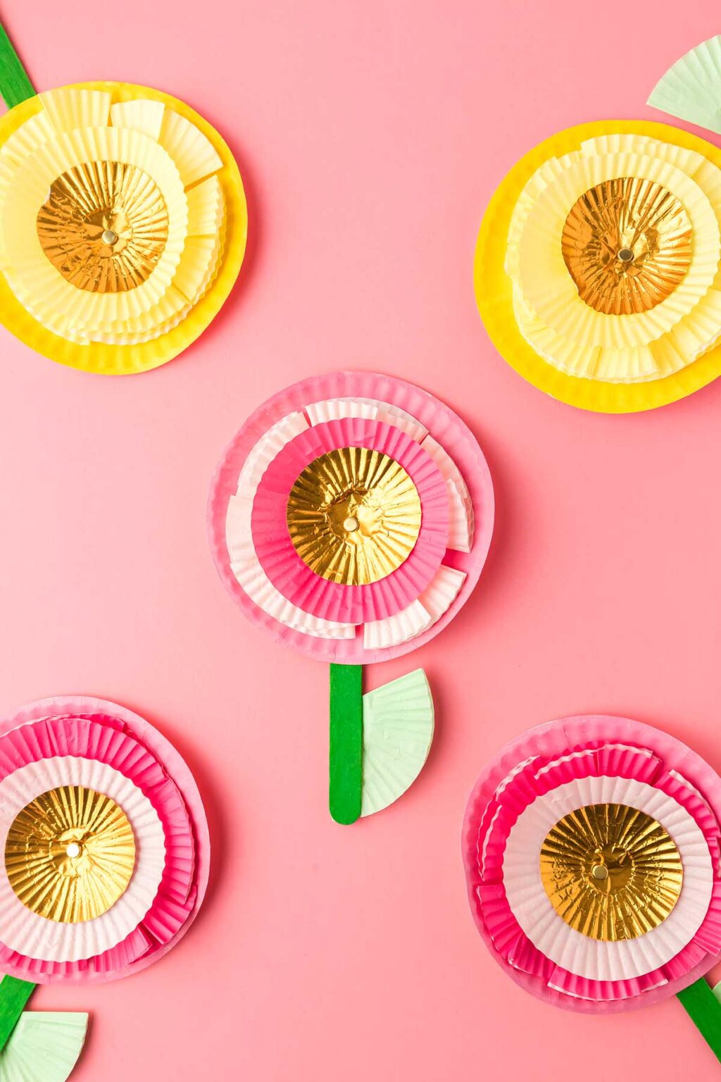 Cute Paper Plate Flower Craft - xoxoBella