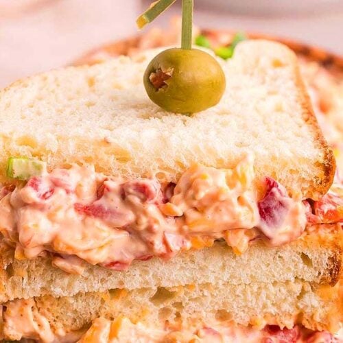 Pimento Cheese Sandwich - xoxoBella
