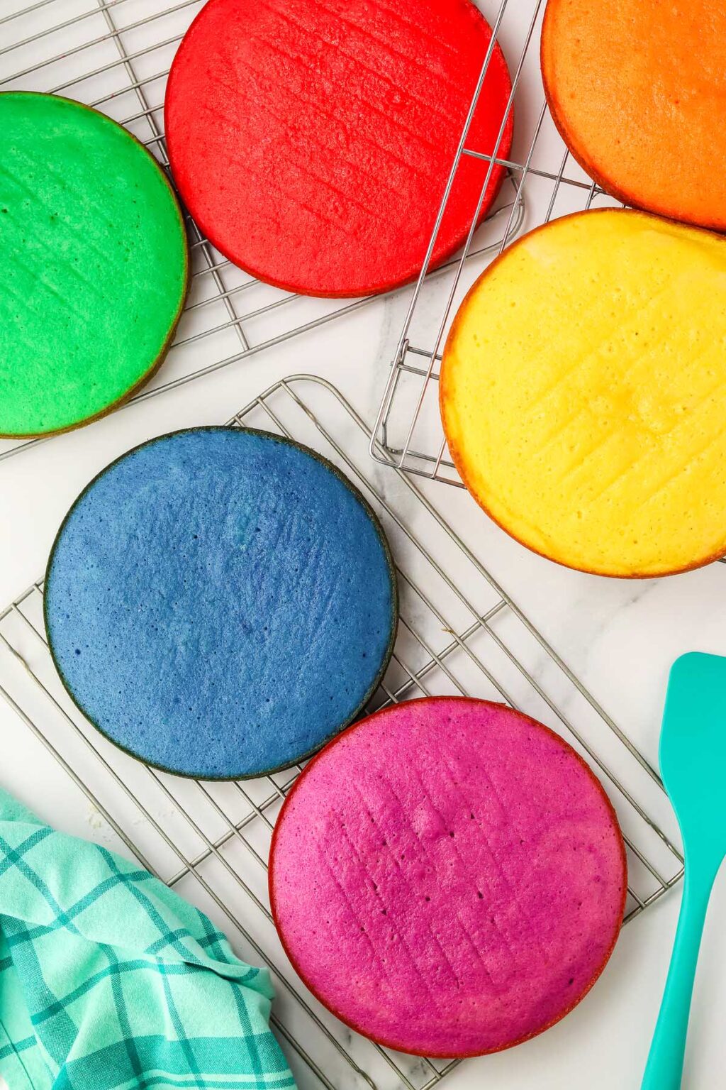 Rainbow Layer Cake - xoxoBella